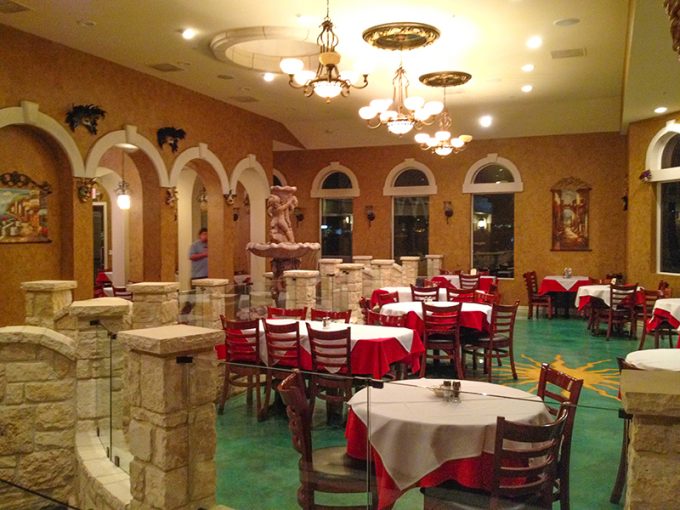 Giovanni's Italian Restaurant - EVstudio