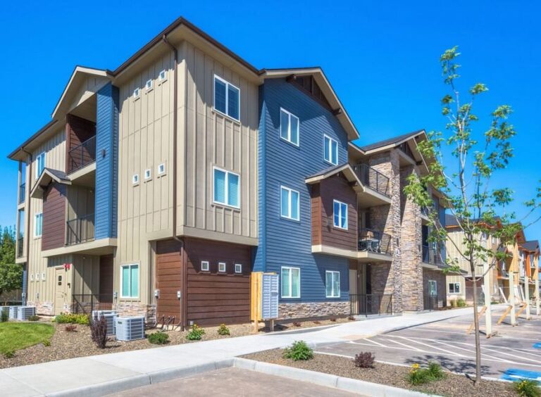 Central Park Commons - EVstudio