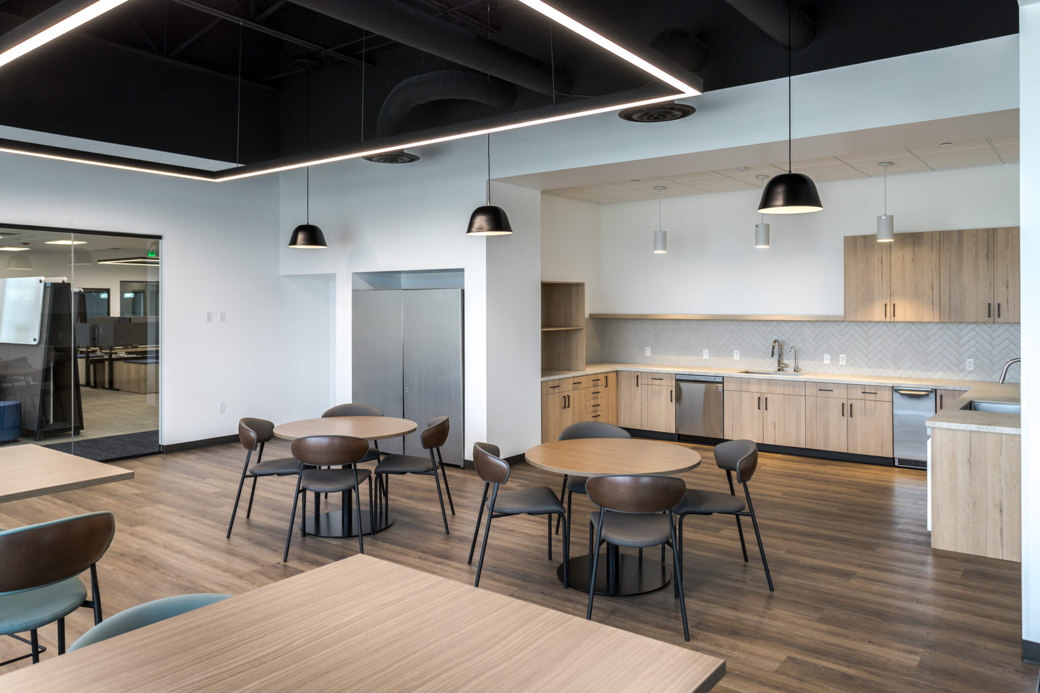 TenDeg Office Expansion - EVstudio