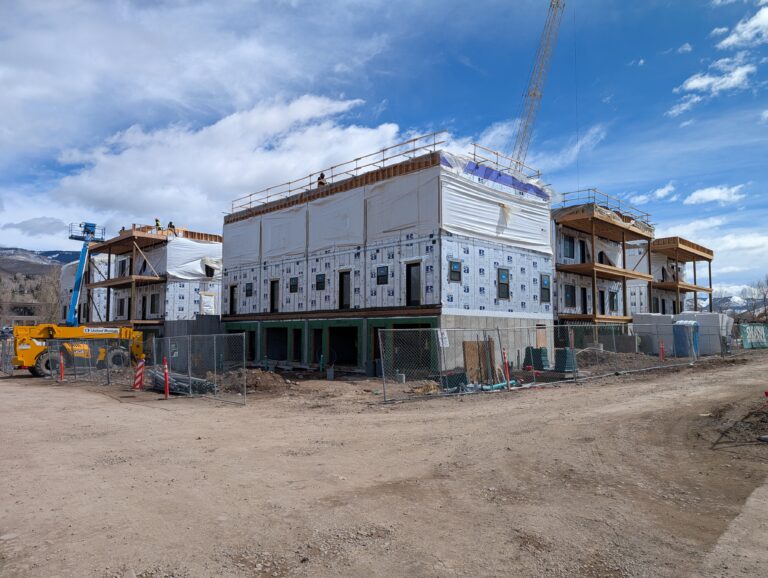 Project Progress: Parkside Apartments - EVstudio