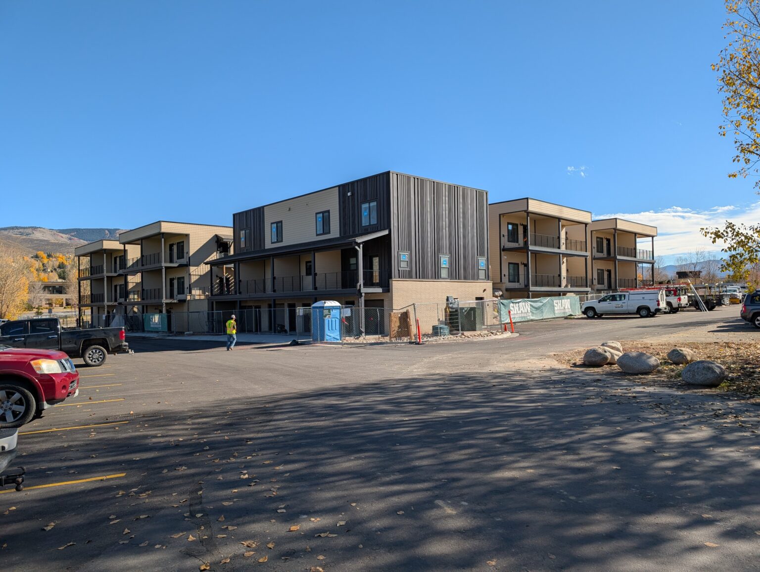 Project Progress: Parkside Apartments - EVstudio