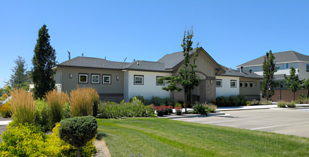 Lavender Heights Poolhouse: A Community Amenity Designed for Connection ...